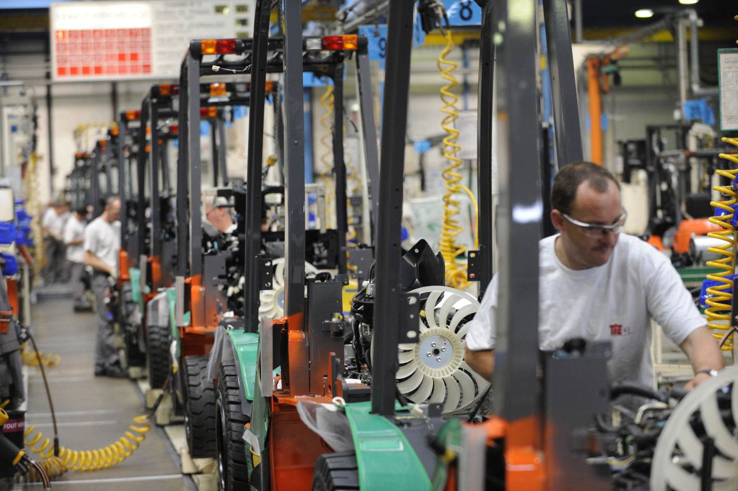 What is lean manufacturing? Your guide to ‘The Toyota Way.’
